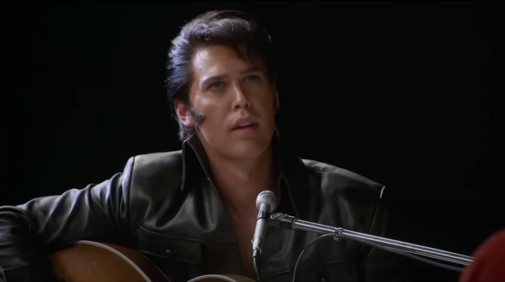 'Elvis' Star Austin Butler Rushed to ER After ‘Body Just Started ...