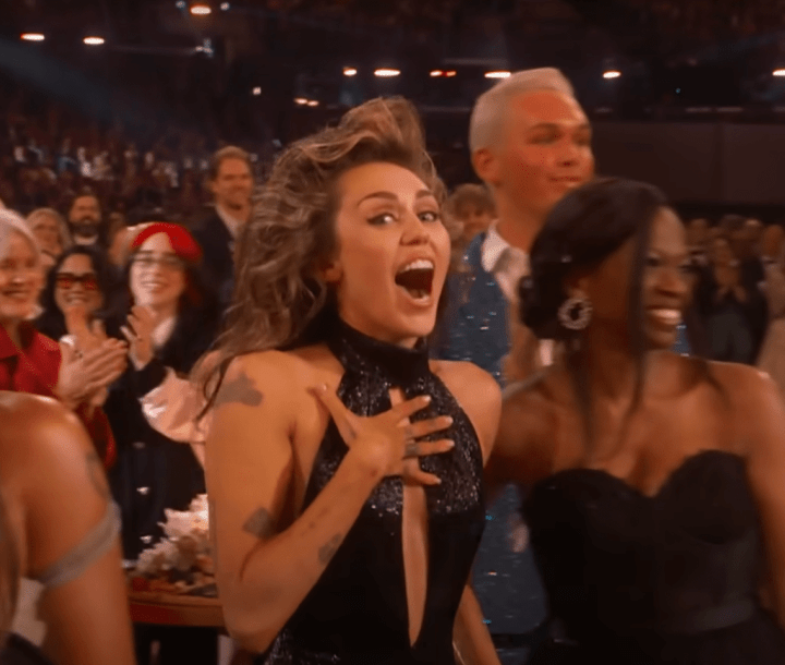 Miley Cyrus Wears Dress Made Entirely Of Safety Pins On Grammys Red Carpet