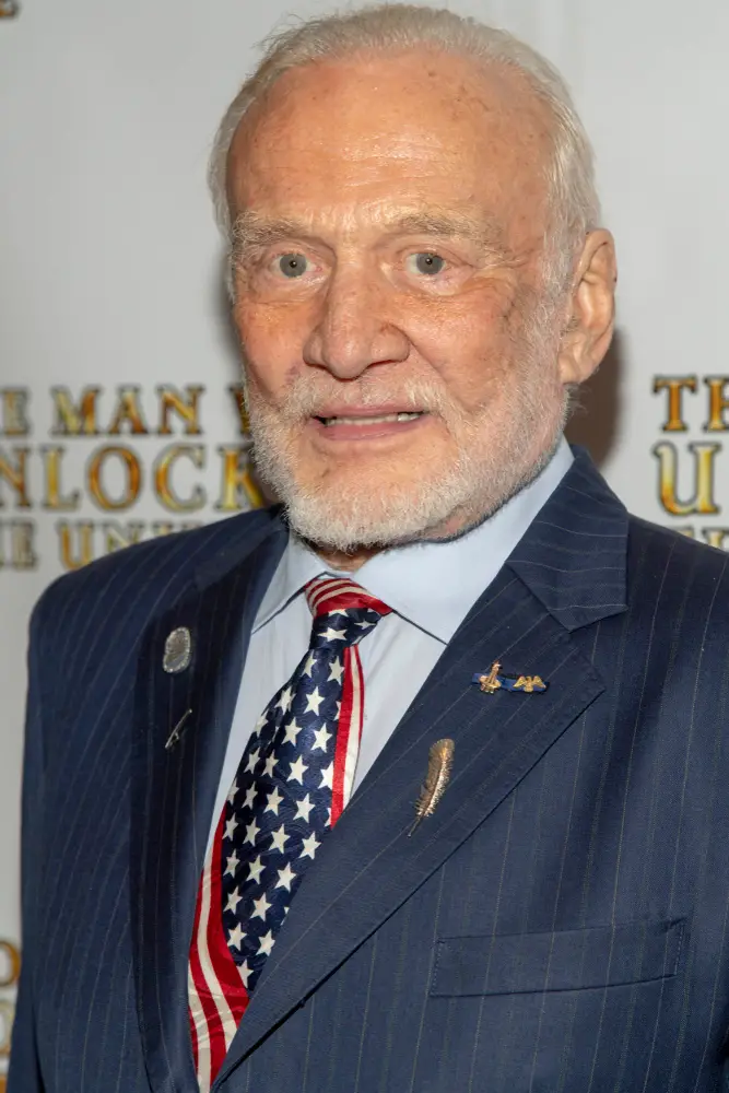 Buzz Aldrin Responded With Violence When He Was Accused Of Faking Moon ...